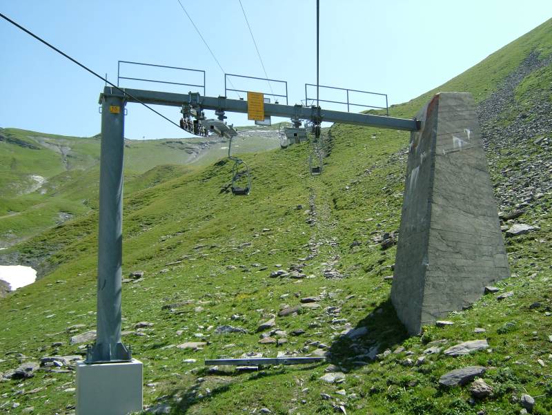 Seilbahndatenbank - 2-SLE / 1-SBF Distelboden-Balmeregghorn (Melchsee ...